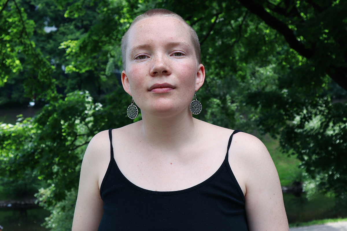 Miljøaktivist og artist Hilja (21) mottar stipend på 30 000 kroner - PUTSJ